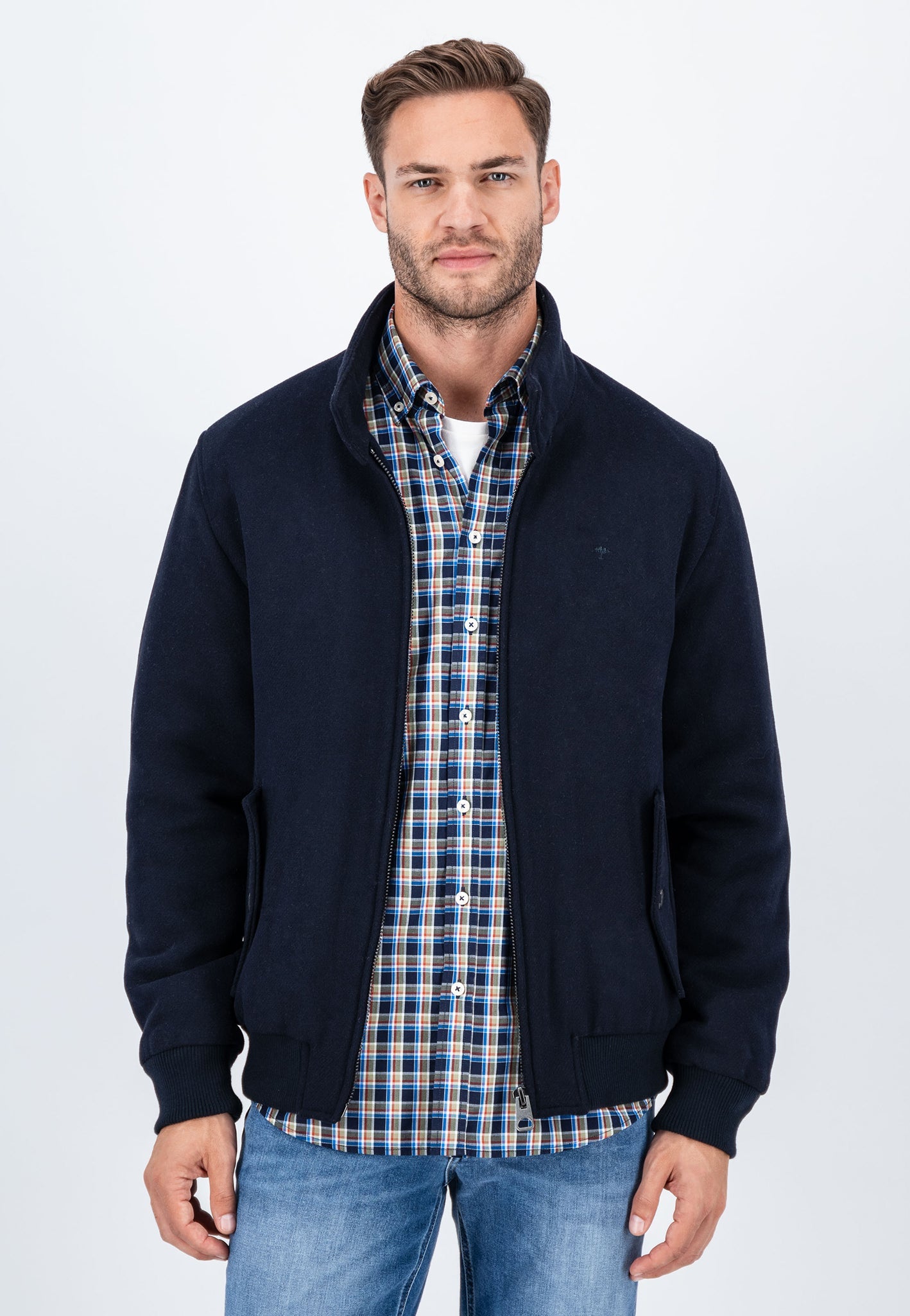 Jacket made of wool mix with a stand-up collar – FYNCH-HATTON ...