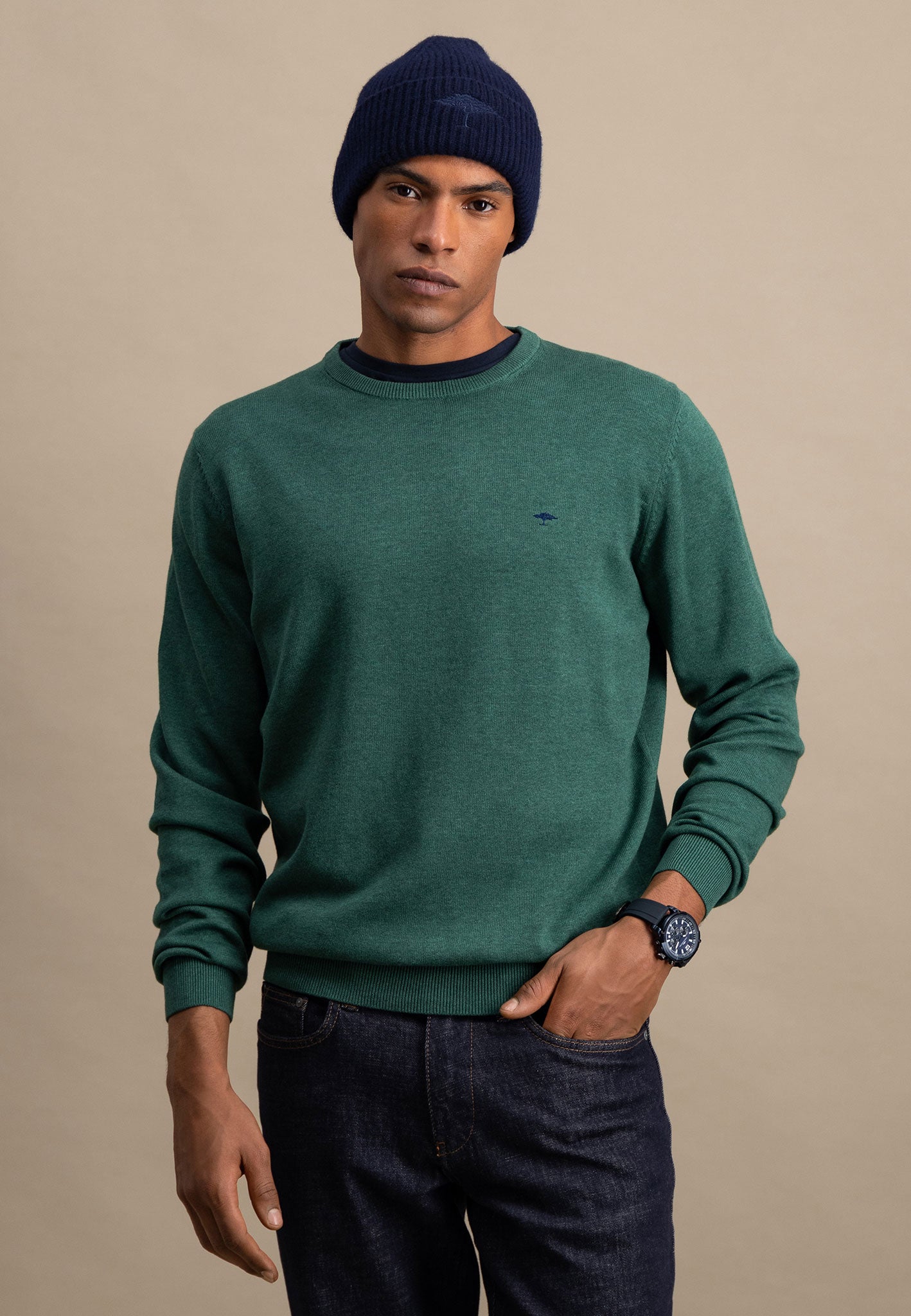 Cotton knitting sweater with a circular neckline – FYNCH-HATTON ...
